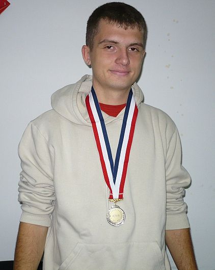 Mihai Munteanu -talent la "mate" premiat de o bancă din Germania