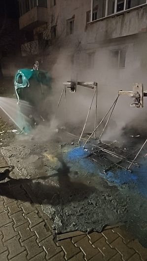 Foto | Platforme de colectare a gunoiului menajer din Focșani distruse ...