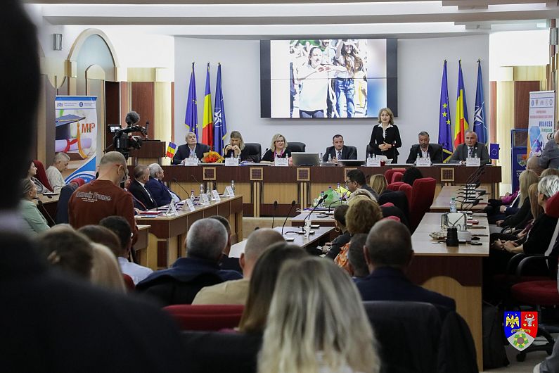 Foto | „Vrancea în mișcare”: Profesorii de sport din județ, reuniți la ...