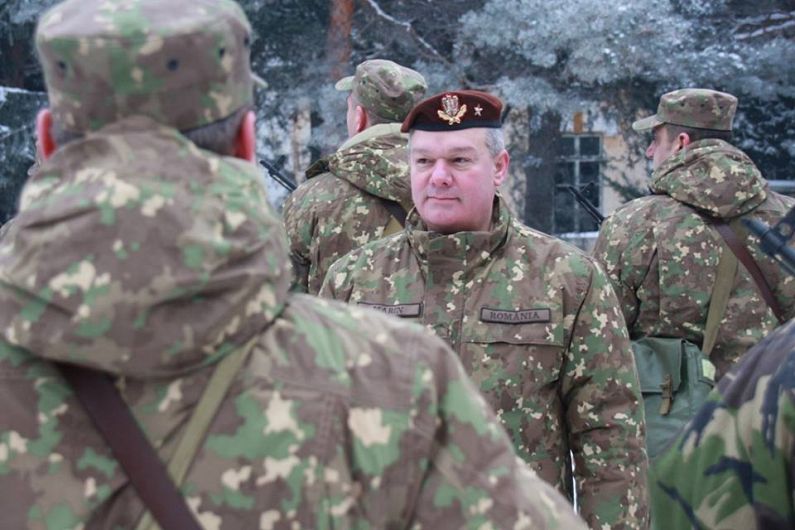 Galerie foto | Începerea noului an de Instrucție la Brigada 8 Larom ...