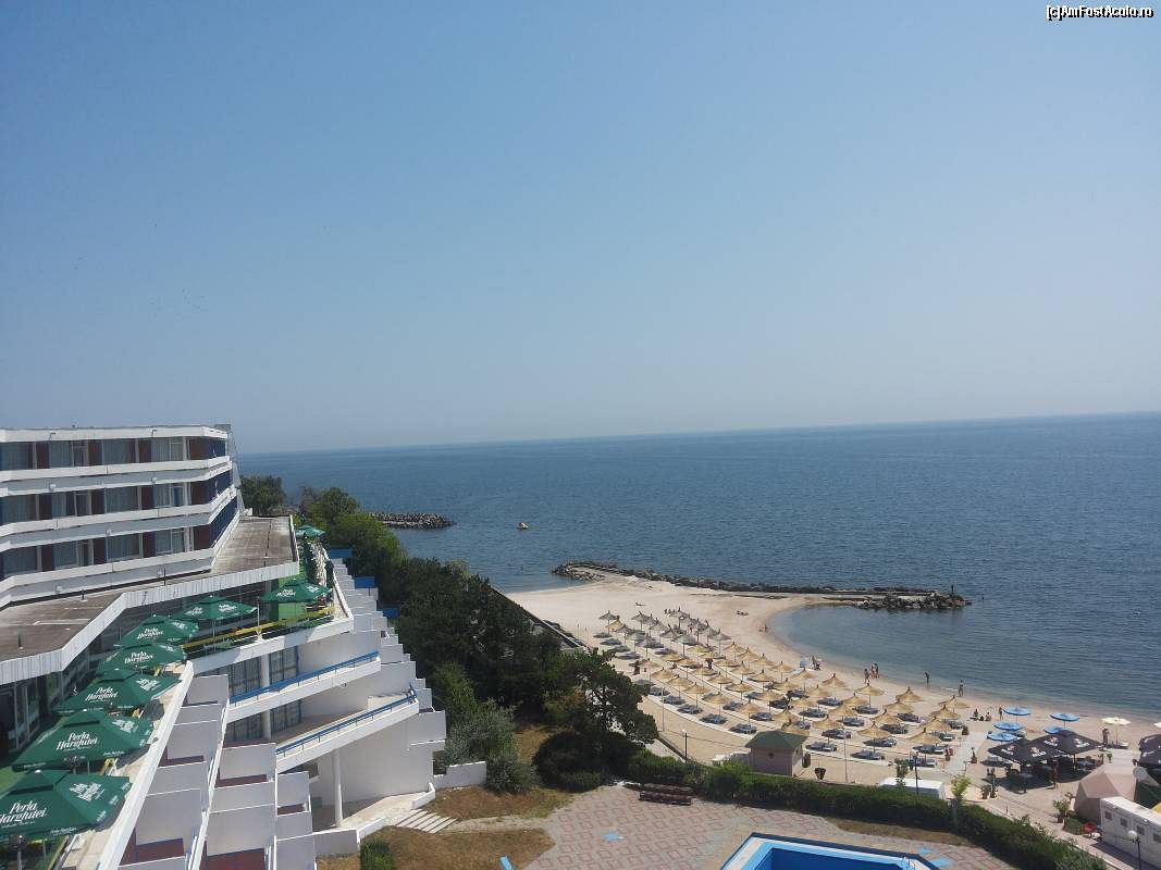 Circa 40 de hoteluri zac în paragină pe litoralul romanesc