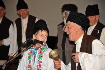 Festival Naţional al Datinilor şi Obiceiurilor de Iarnă la Sala Balada