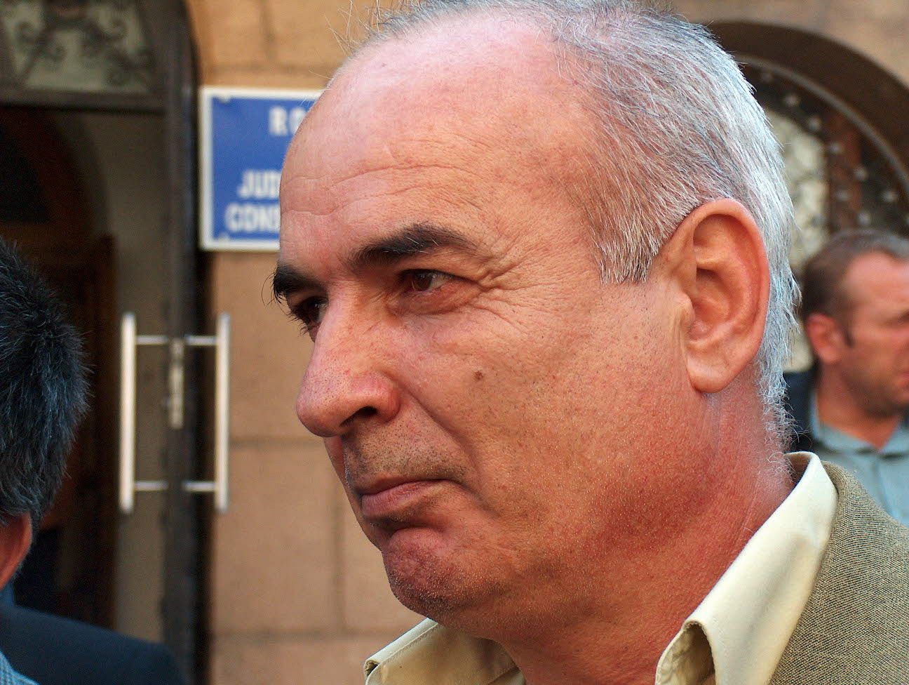 Achitarea lui Săraru pentru abuz în serviciu se judecă în recurs