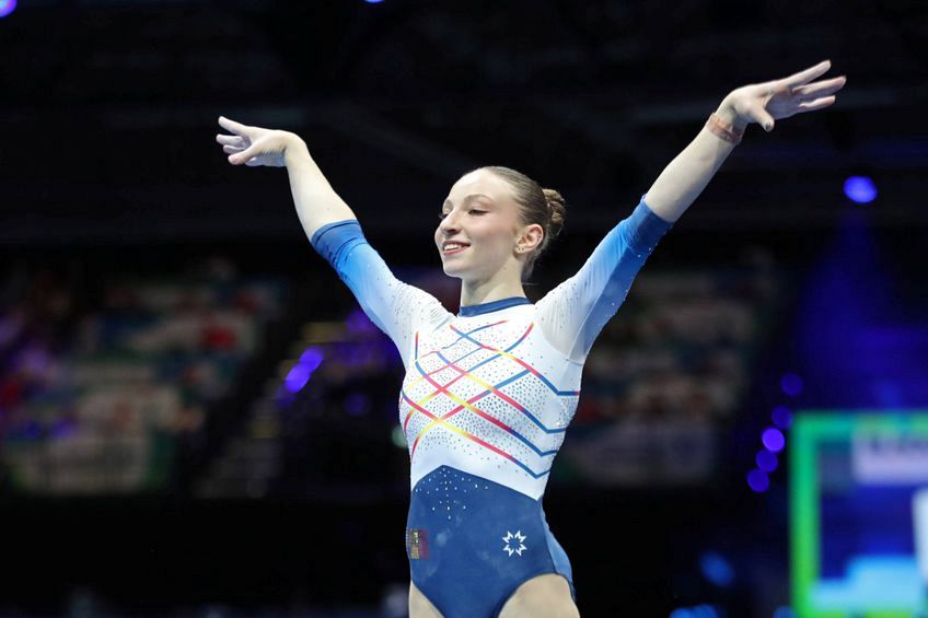 Ana Maria Bărbosu, Campioană Europeană la sol! Gimnasta din Vrancea ...