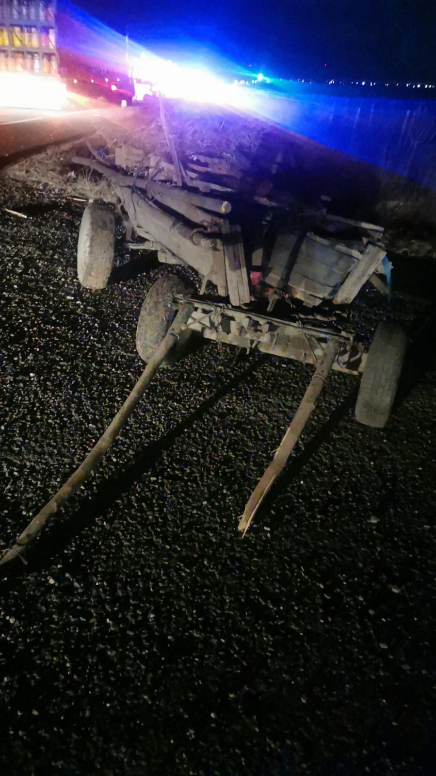 (Update) Coliziune între un autoturism și un atelaj hipo pe DN2-E85 la ...