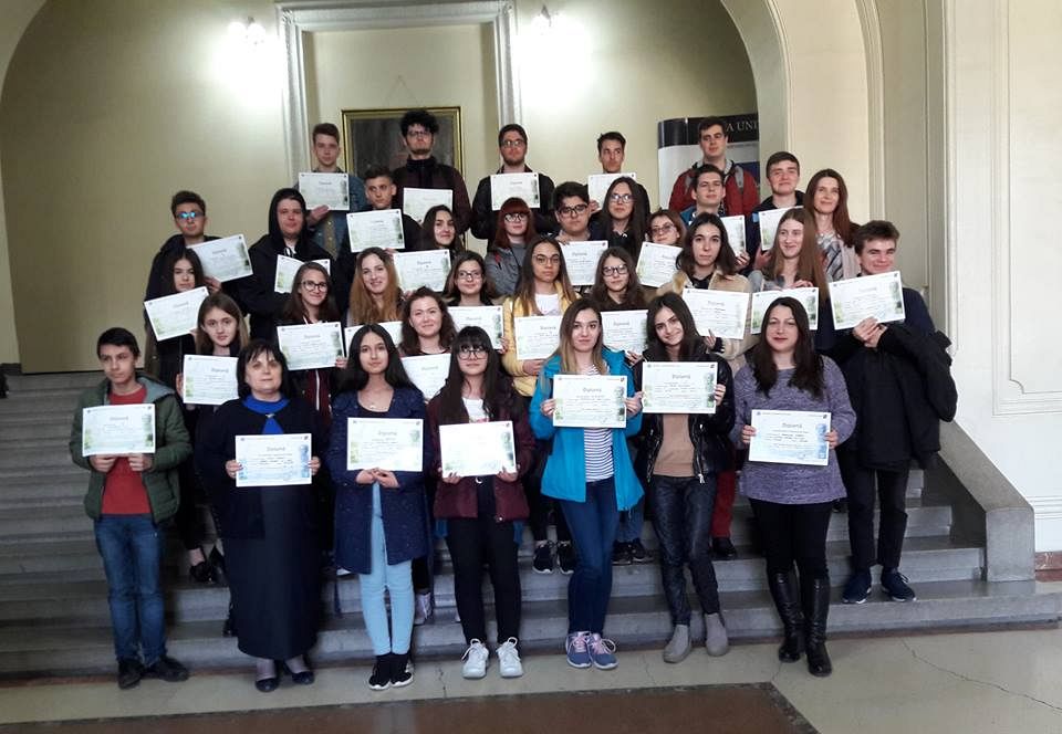 Elevii și profesorii Colegiului Național Al.I.Cuza, premiați la ...