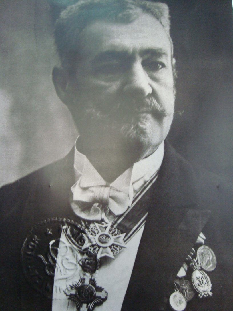 Galerie foto | 95 de ani de la o înmormântare specială pentru un ...