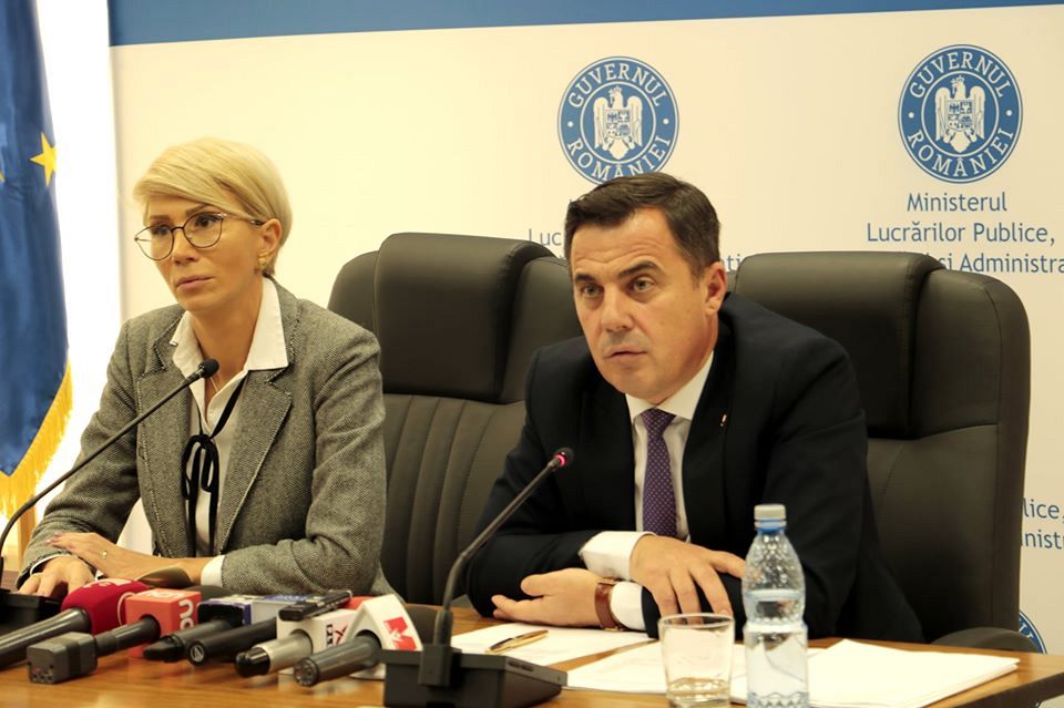 Galerie foto | Vrânceanul Ion Ștefan a preluat conducerea Ministerului ...