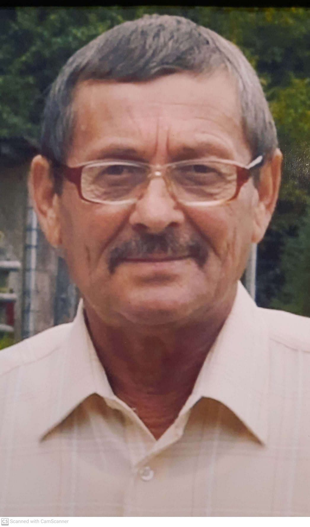 Îi vom păstra o vie amintire!Familia - Necrolog - Decese