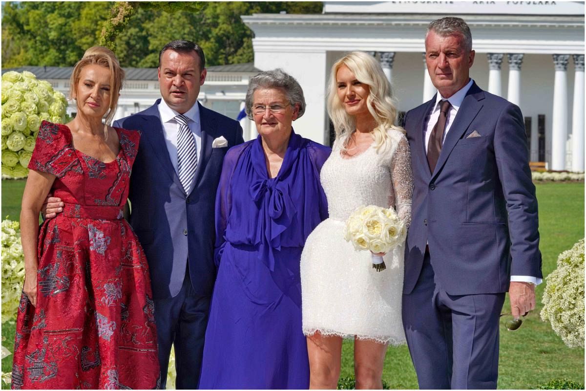 MOZAIC ȘTIRI NAȚIONALE: Socrii primarului din Baia Mare, cu cătușe la mâini