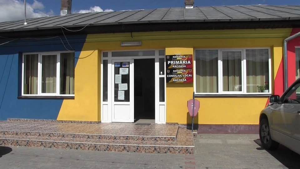 VIDEO + Foto | Protest al localnicilor din comuna Răcoasa, luni ...