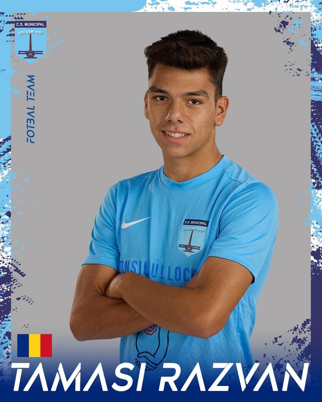 Tânărul fotbalist Răzvan Tamași de la CSM Focșani 2007 a fost convocat la Naționala României U18