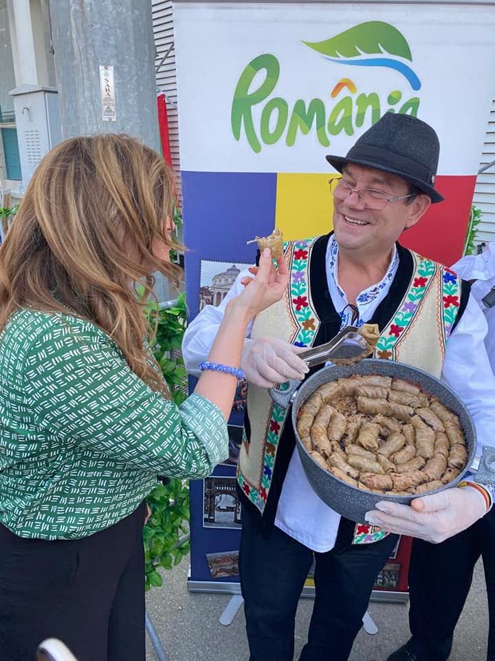 VIDEO + Foto | Vrânceanul Vasile Soare, ambasadorul României în ...