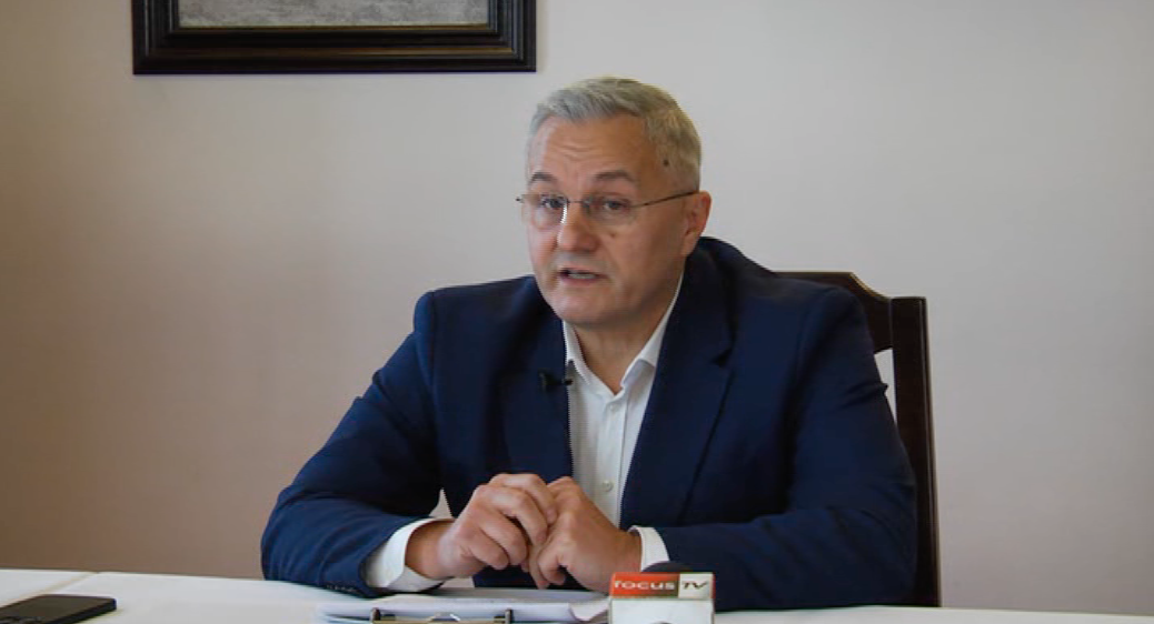 VIDEO | Fostul președinte al PNL Focșani, Nicu Tănase, se visează ...