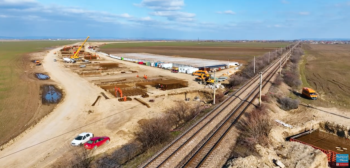 VIDEO | Imagini de ultimă oră cu podurile peste CF M500 și râul Putna ...